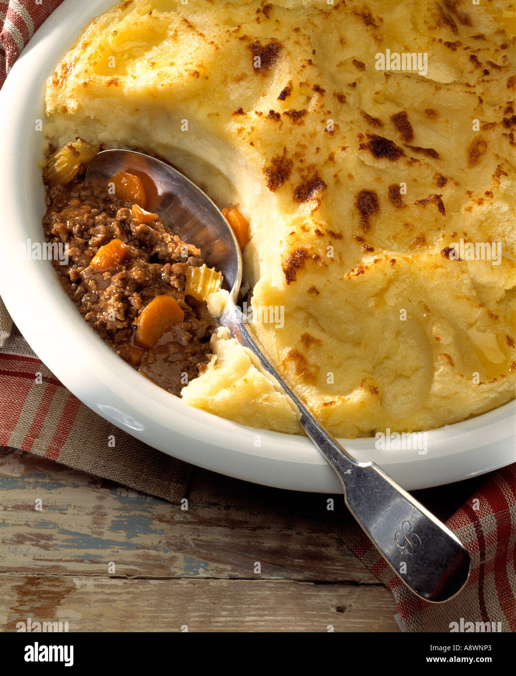 Shepherd s pie hi-res stock photography and images - Alamy