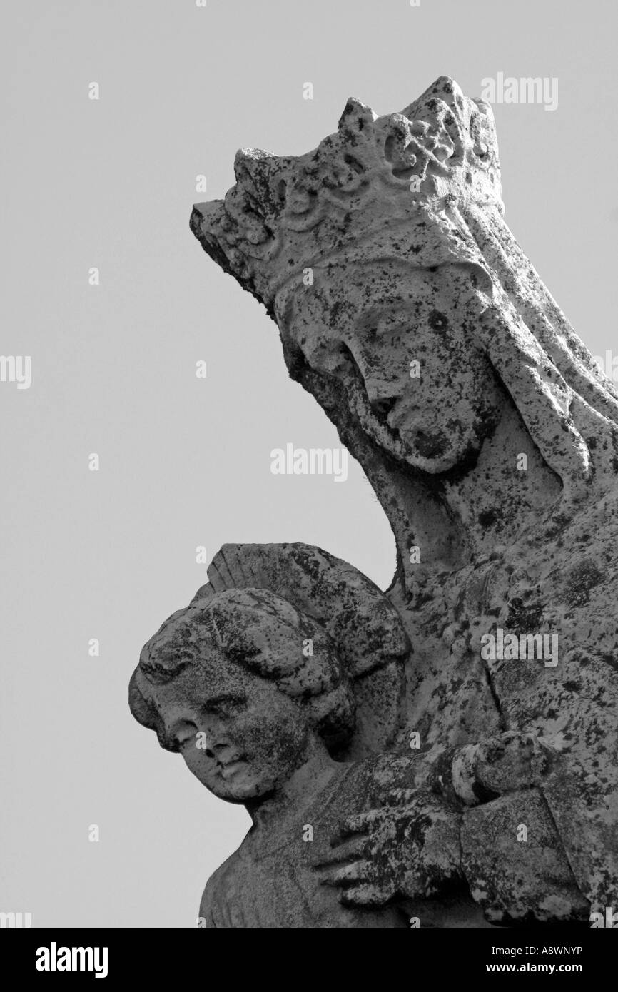 Our lady of penrhys statue hi-res stock photography and images - Alamy