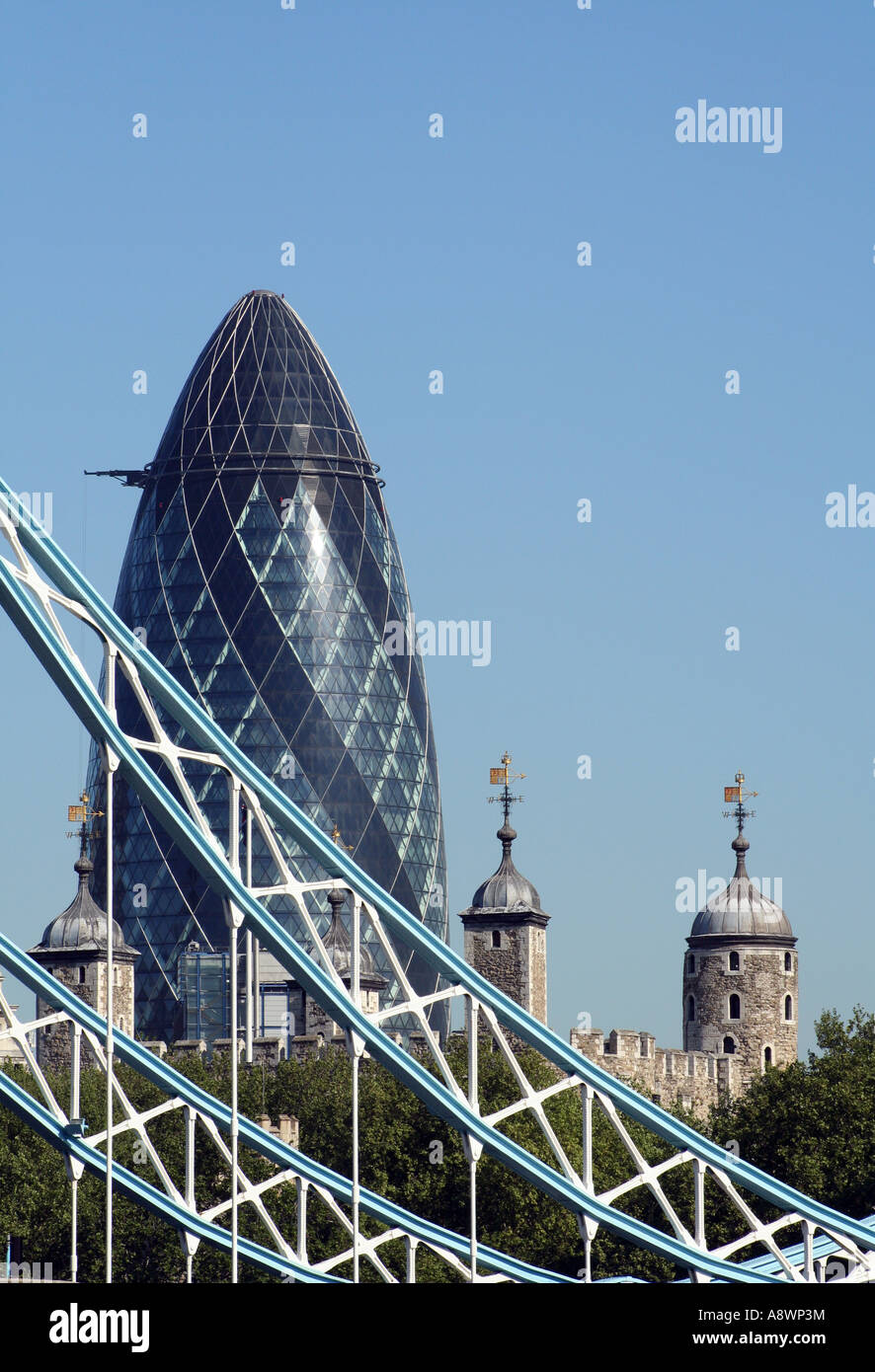 Gerkin and The Tower of London London UK Stock Photo - Alamy