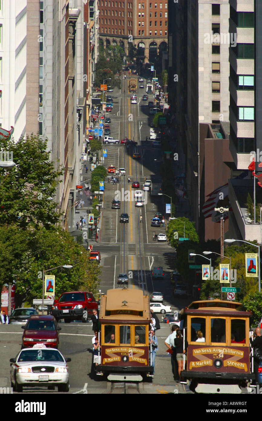 Cable Cars pass one another on Nob Hill, San Francisco Stock Photo - Alamy