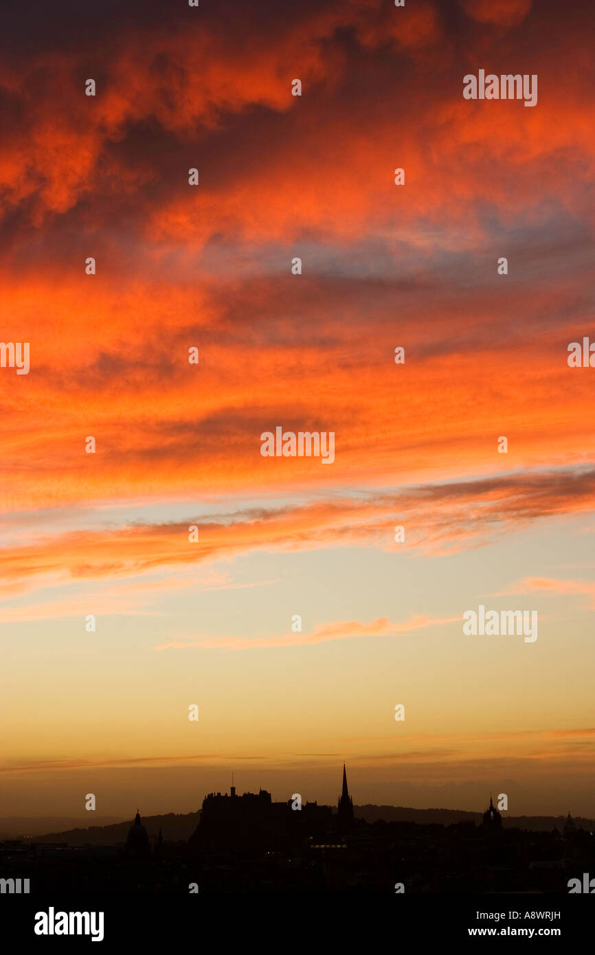 Blood red sky hi-res stock photography and images - Alamy