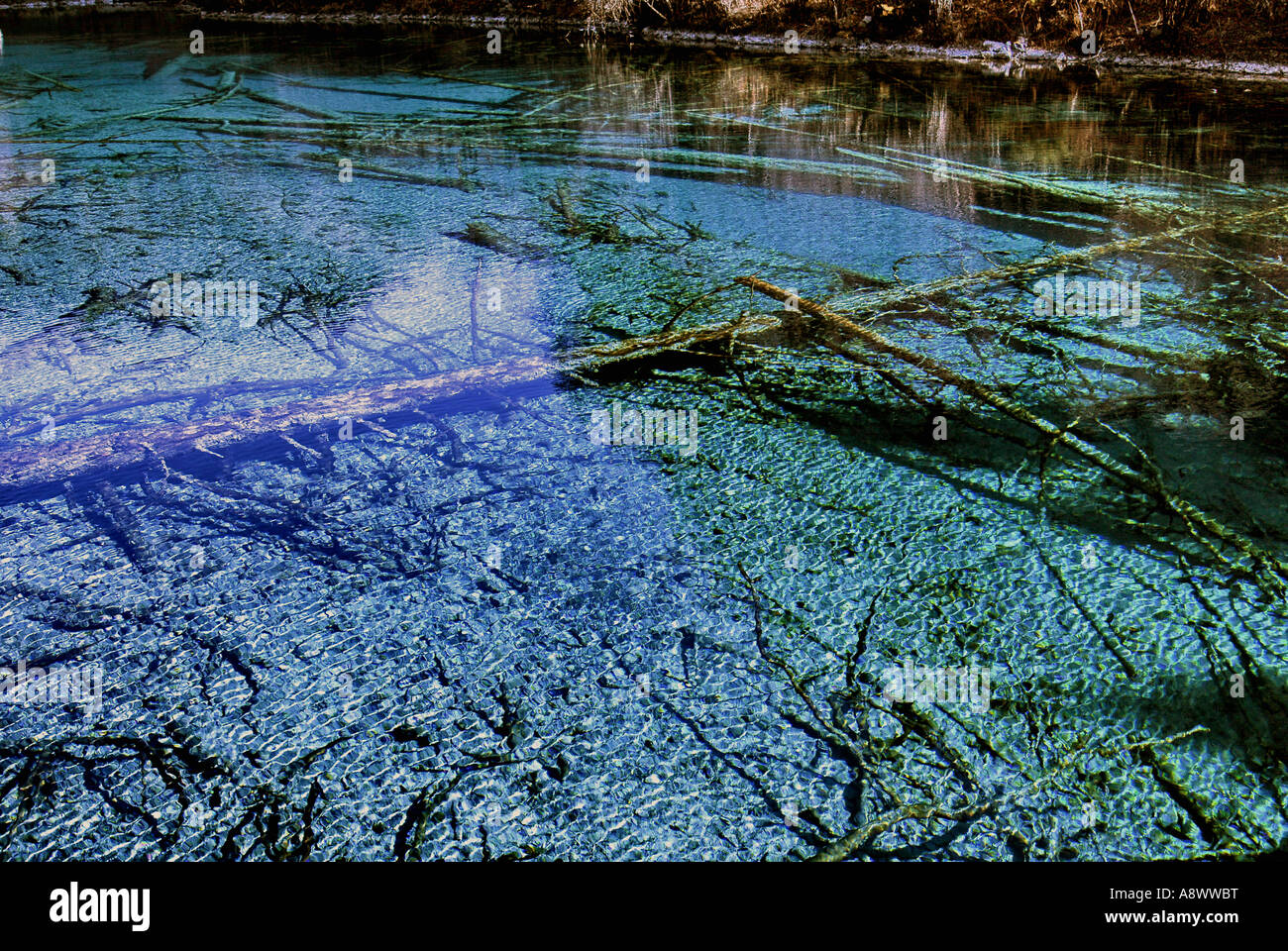 Coloured lake hi-res stock photography and images - Alamy