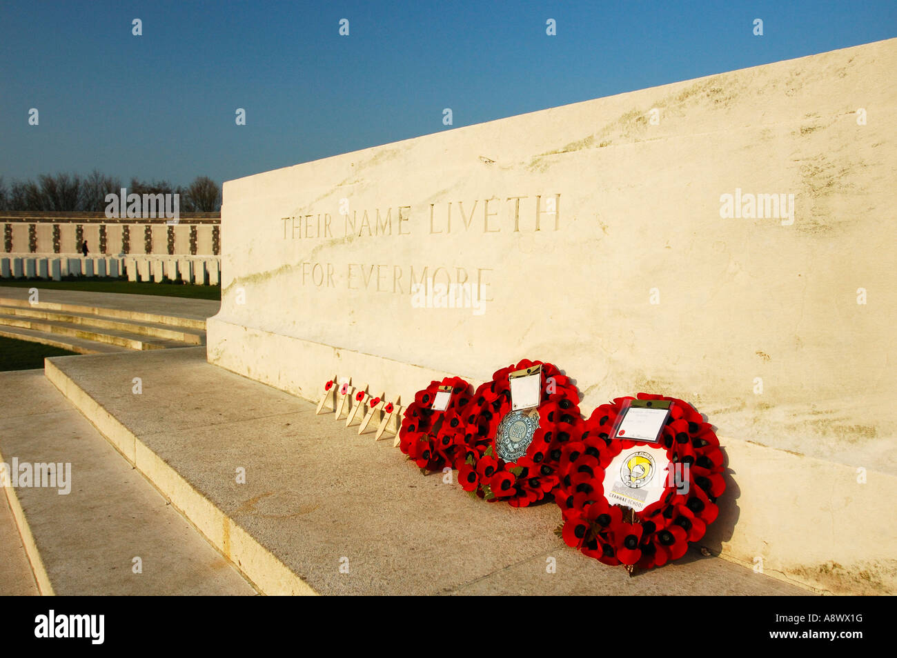 Buried dead memorial hi-res stock photography and images - Alamy