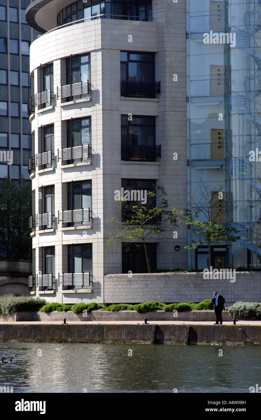 Clearwater Court Thames Water Headquarters Reading Stock Photo - Alamy