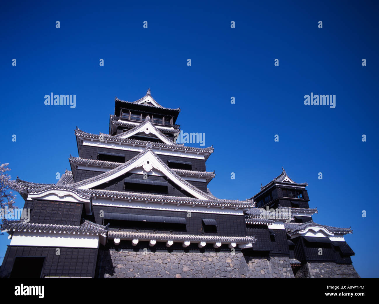 Kumamoto Castle main tower. Built by great samurai warrior Kato ...