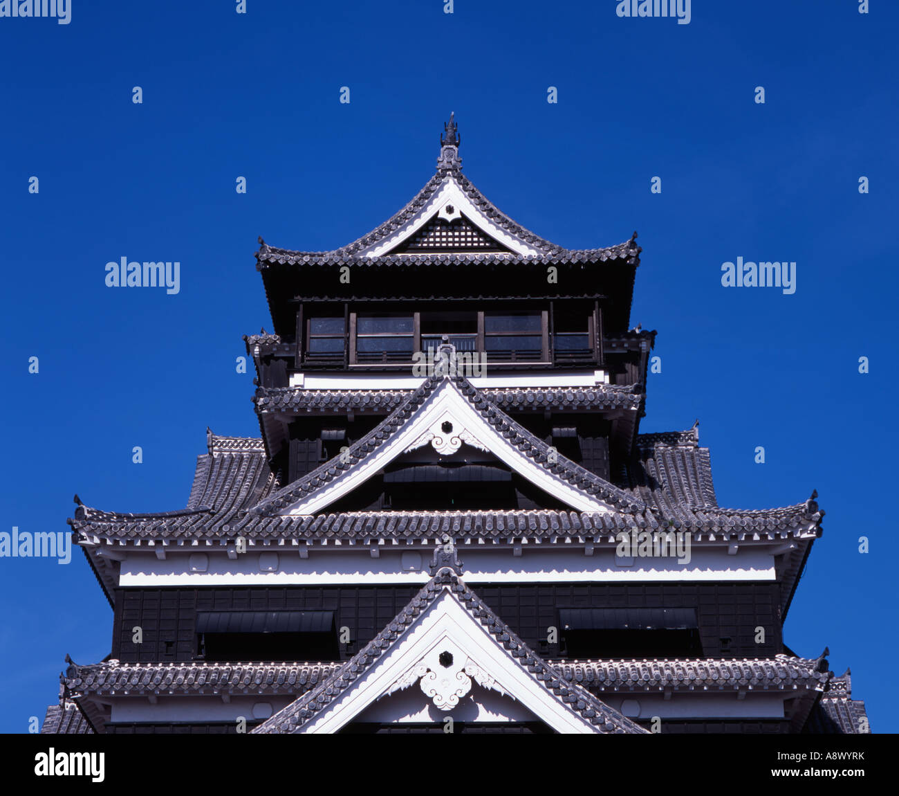 Kumamoto Castle main tower. Built by great samurai warrior Kato ...