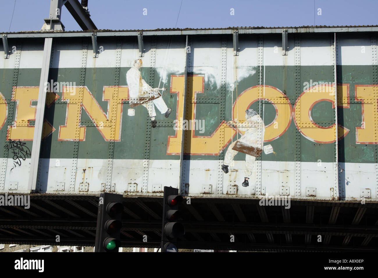 Two Men that have been painted onto Camden Lock Railway Bridge ...