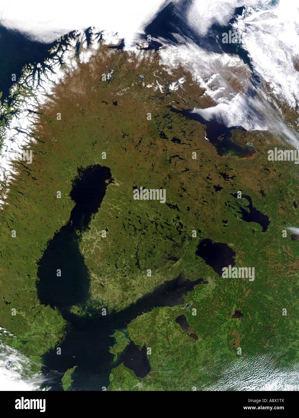 Satellite map of russia hi-res stock photography and images - Alamy