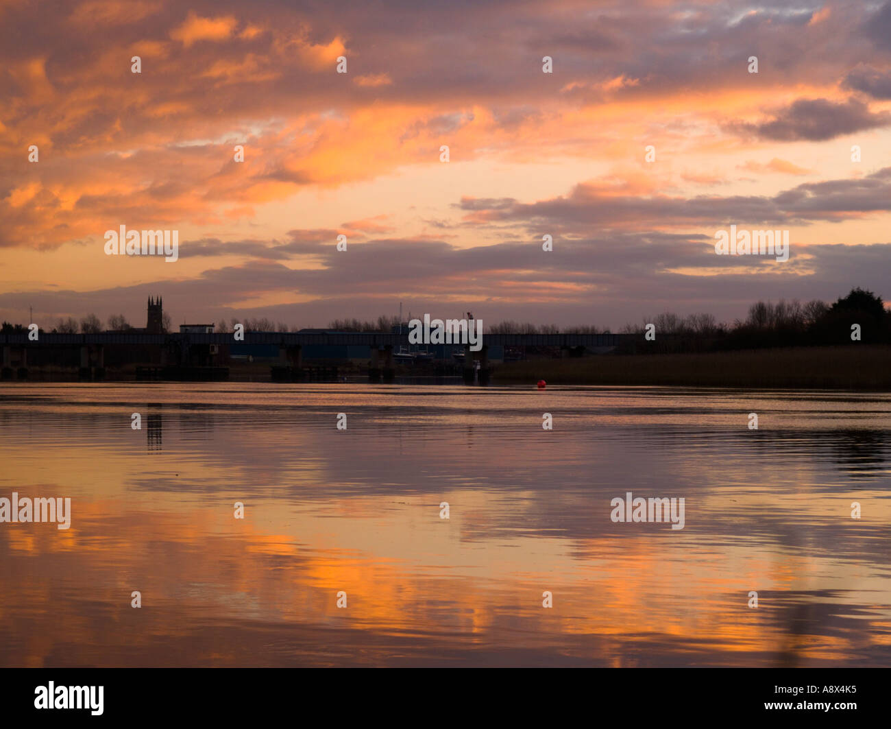 The wonderful colours of the sunrise over the Lower Bann river ...