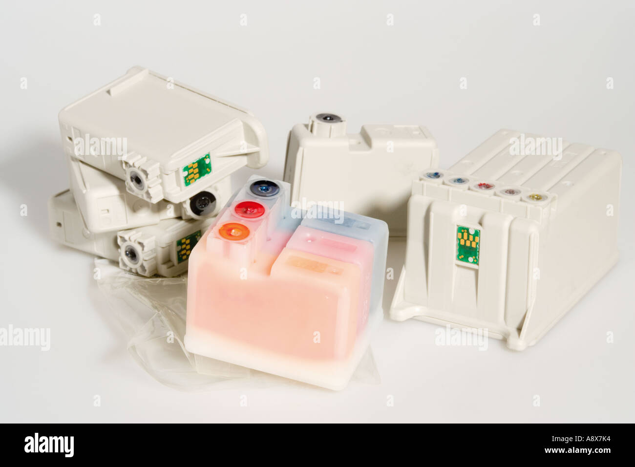 Empty printer cartridges hi-res stock photography and images - Alamy