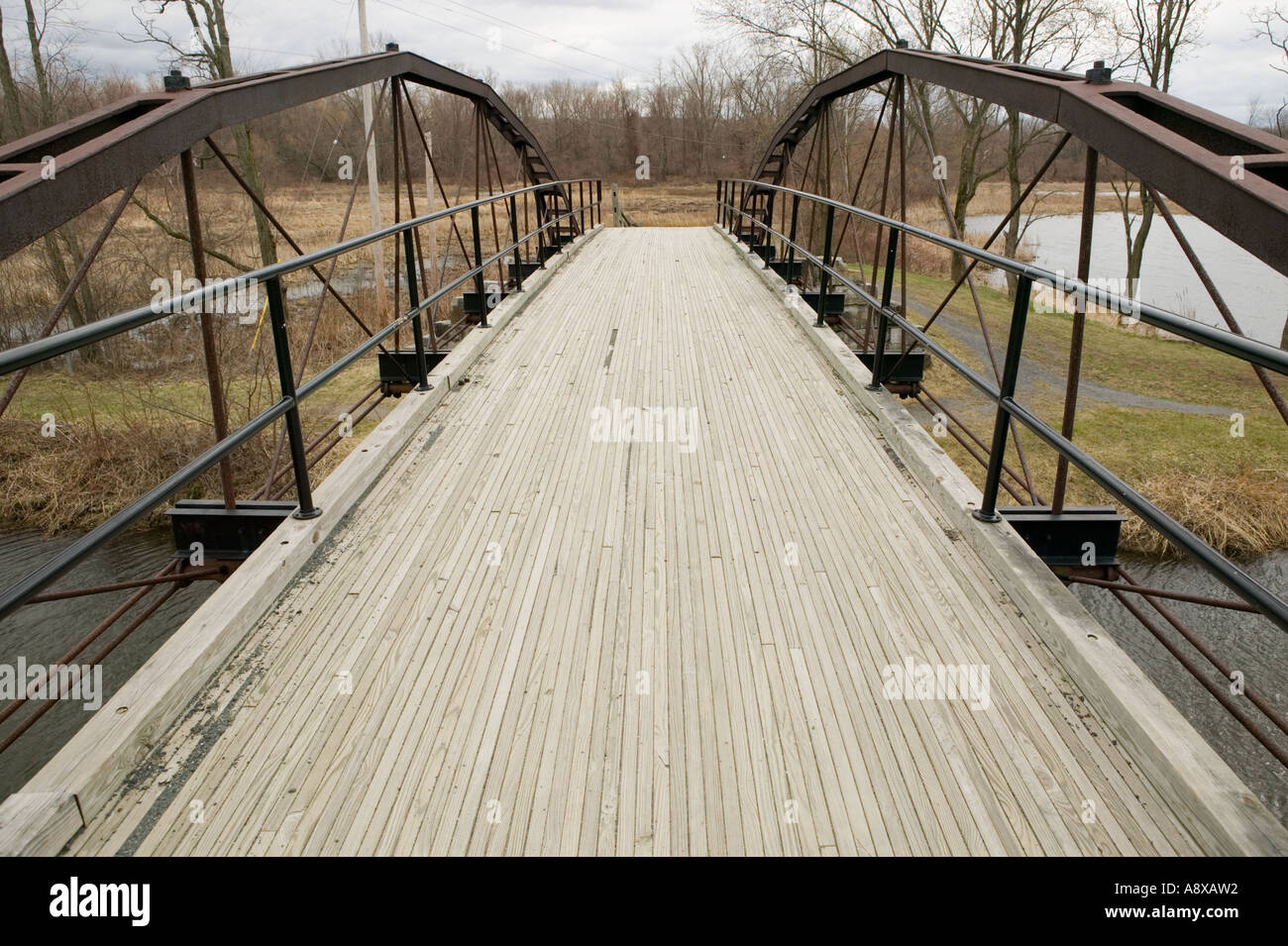 Whipple truss bridge hi-res stock photography and images - Alamy