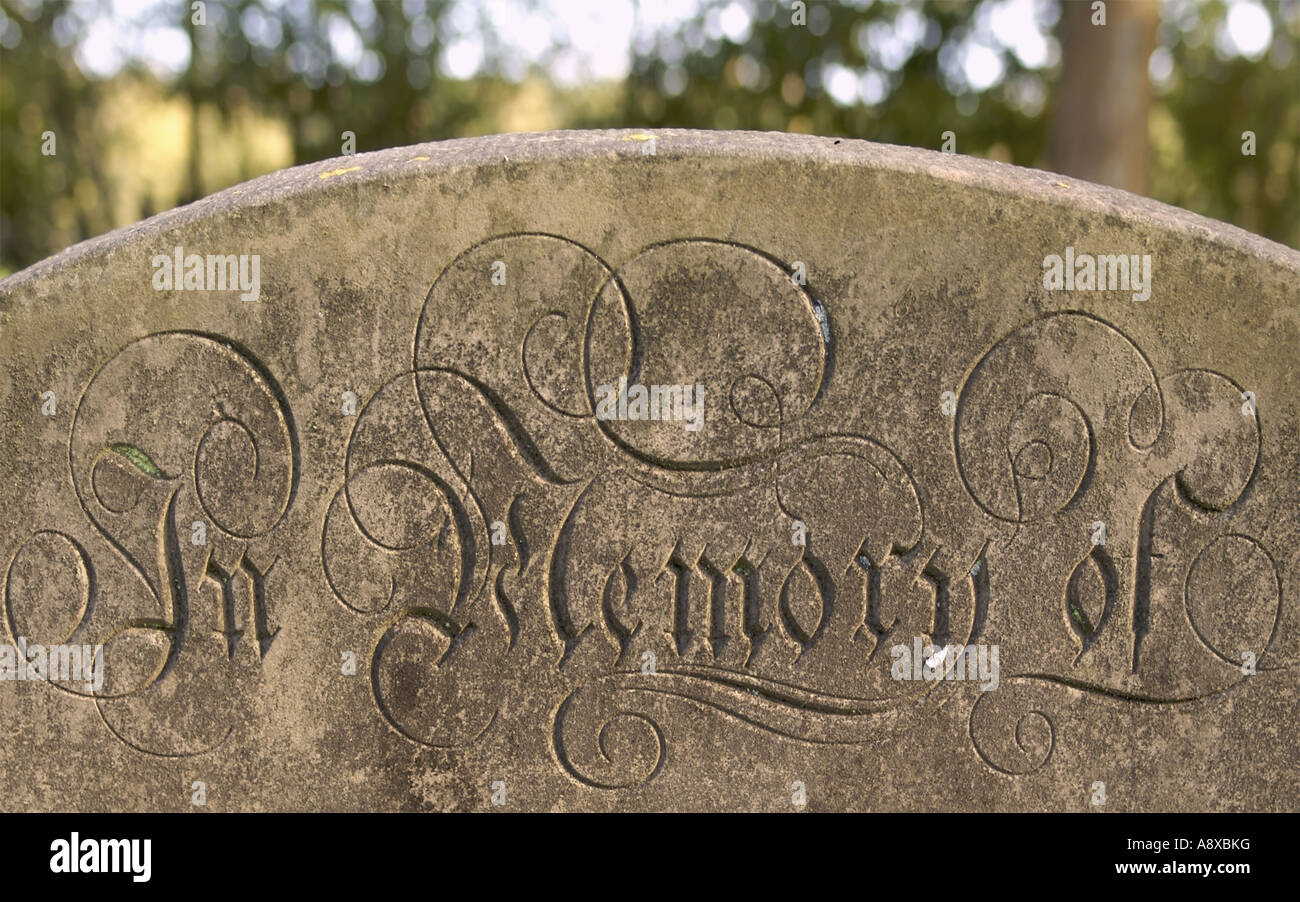 Scary churchyard hi-res stock photography and images - Alamy