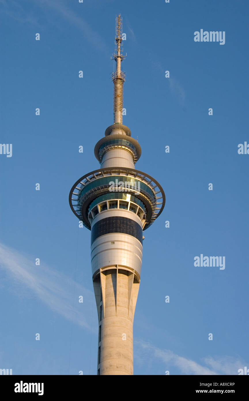 Elk195 1130 New Zealand Auckland Sky Tower Stock Photo - Alamy