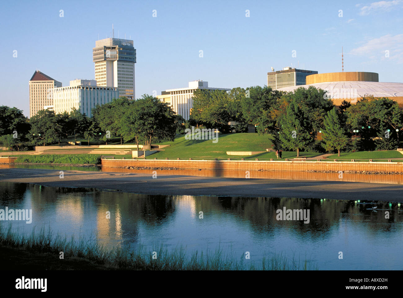Wichita kansas skyline hi-res stock photography and images - Alamy