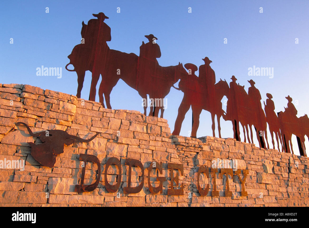 Kansas city sculpture hi-res stock photography and images - Alamy