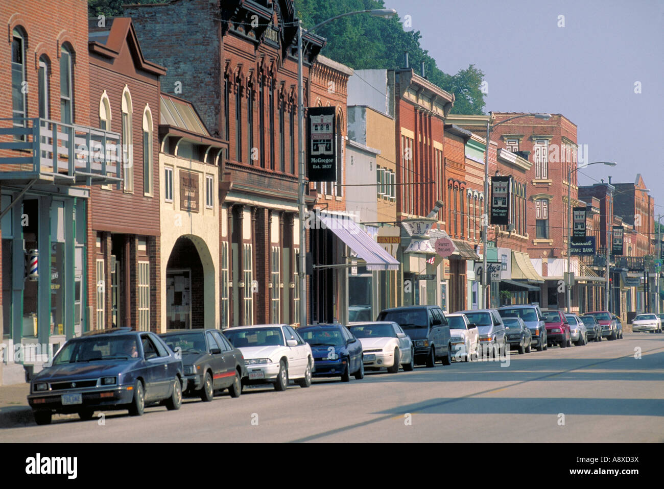 Main street iowa hi-res stock photography and images - Alamy