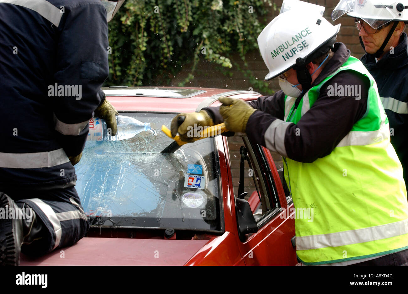 Fireman training uk car crash hi-res stock photography and images - Alamy