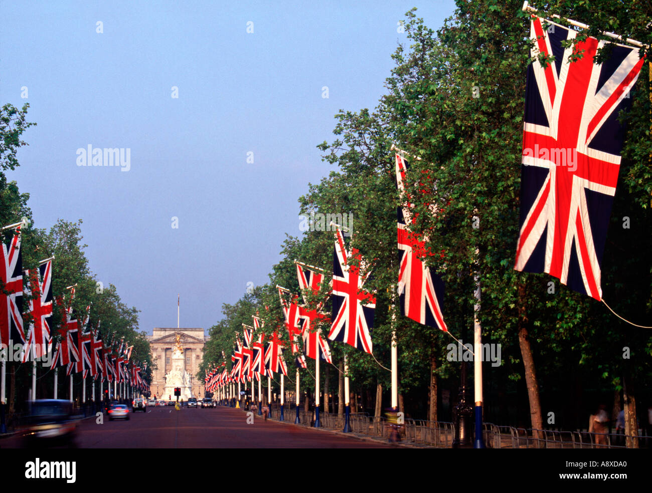 The Mall, London, England Stock Photo - Alamy