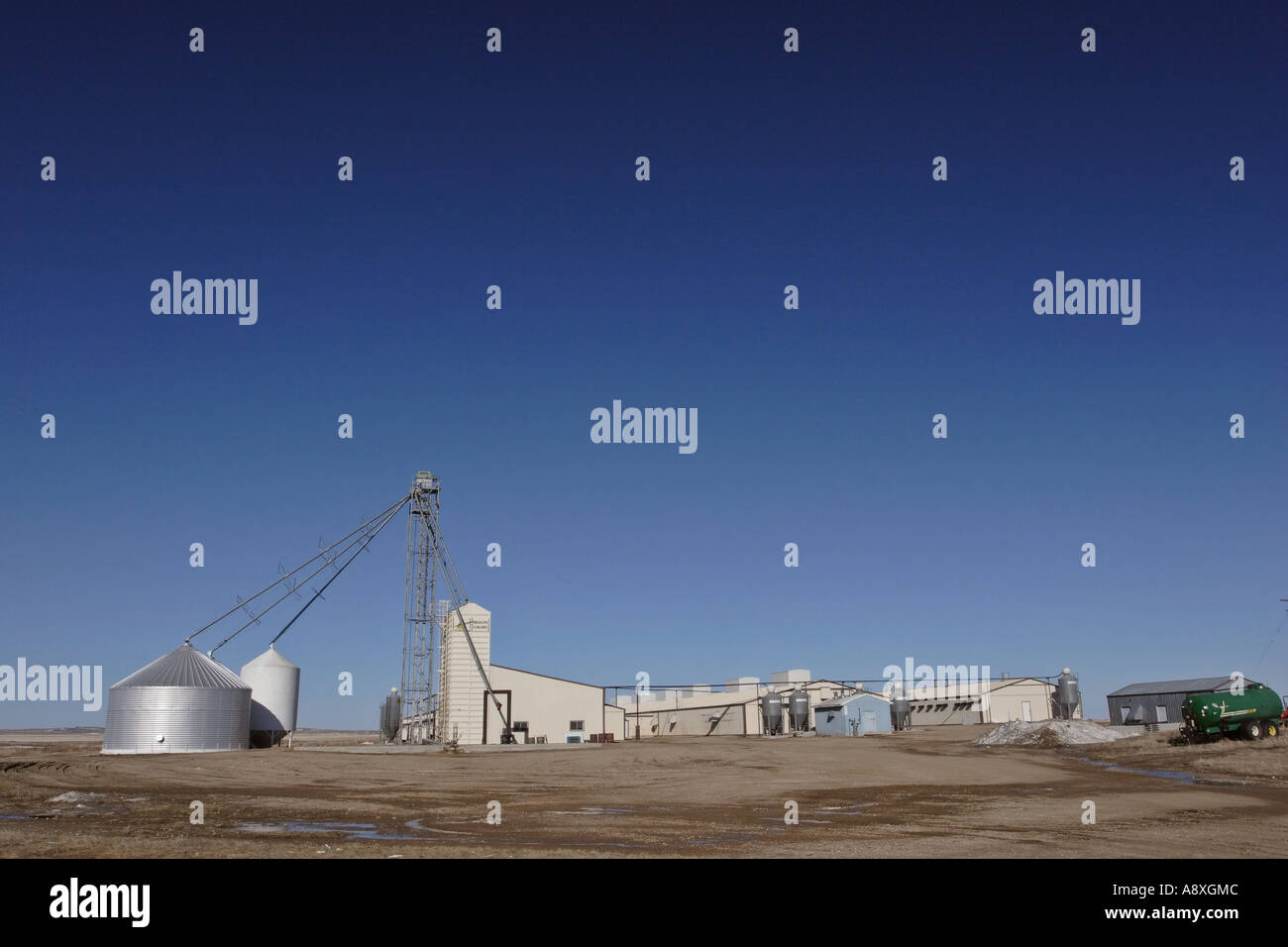 Grain silos and building at Huron Hutterite Colony in scenic ...