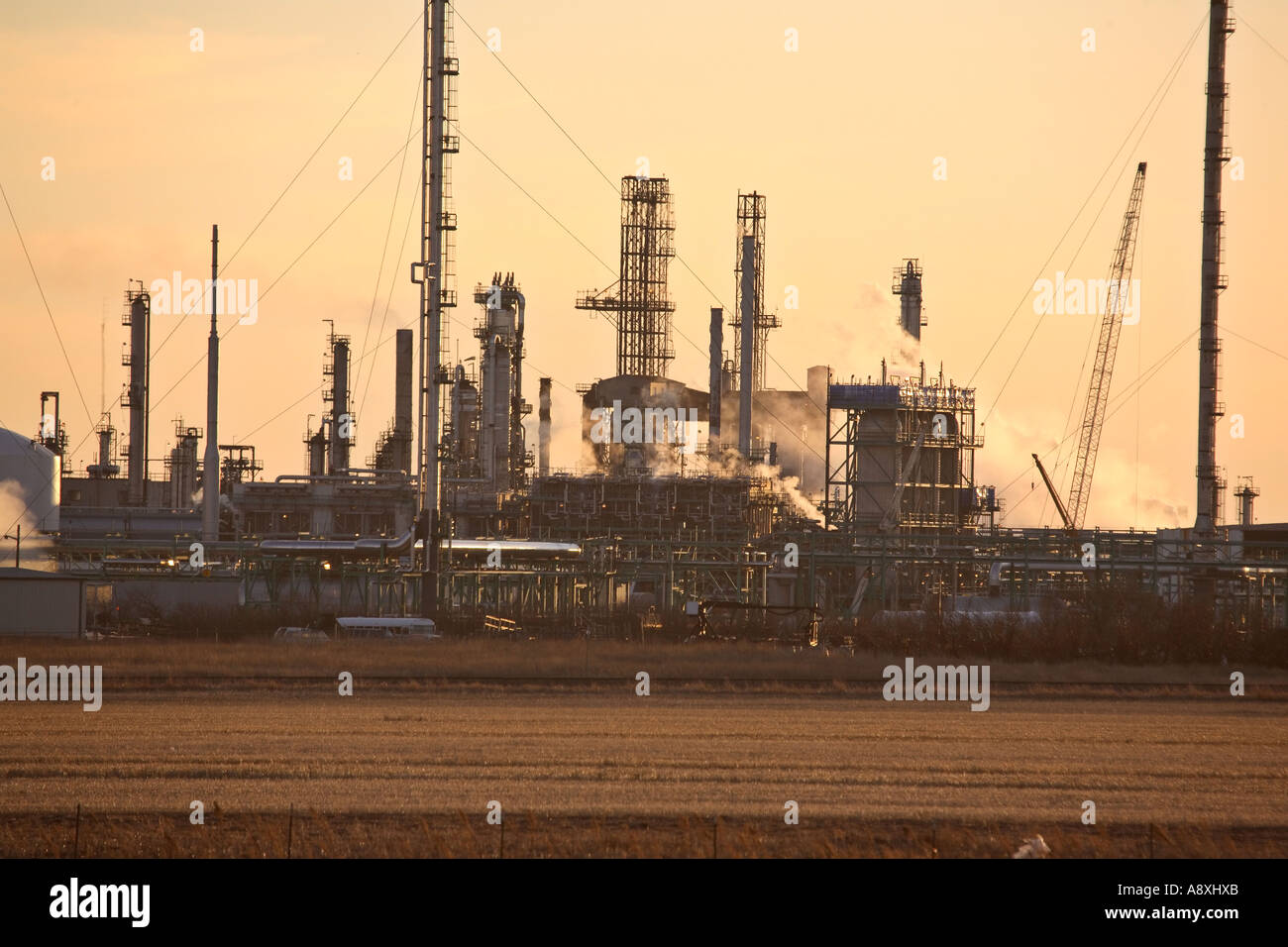 Oil refinery in regina hi-res stock photography and images - Alamy