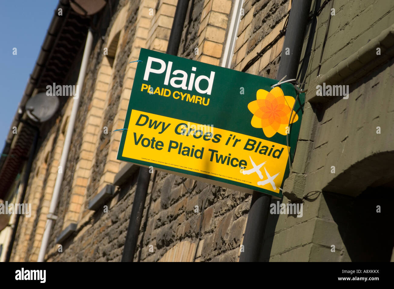 Plaid cymru poster hi-res stock photography and images - Alamy