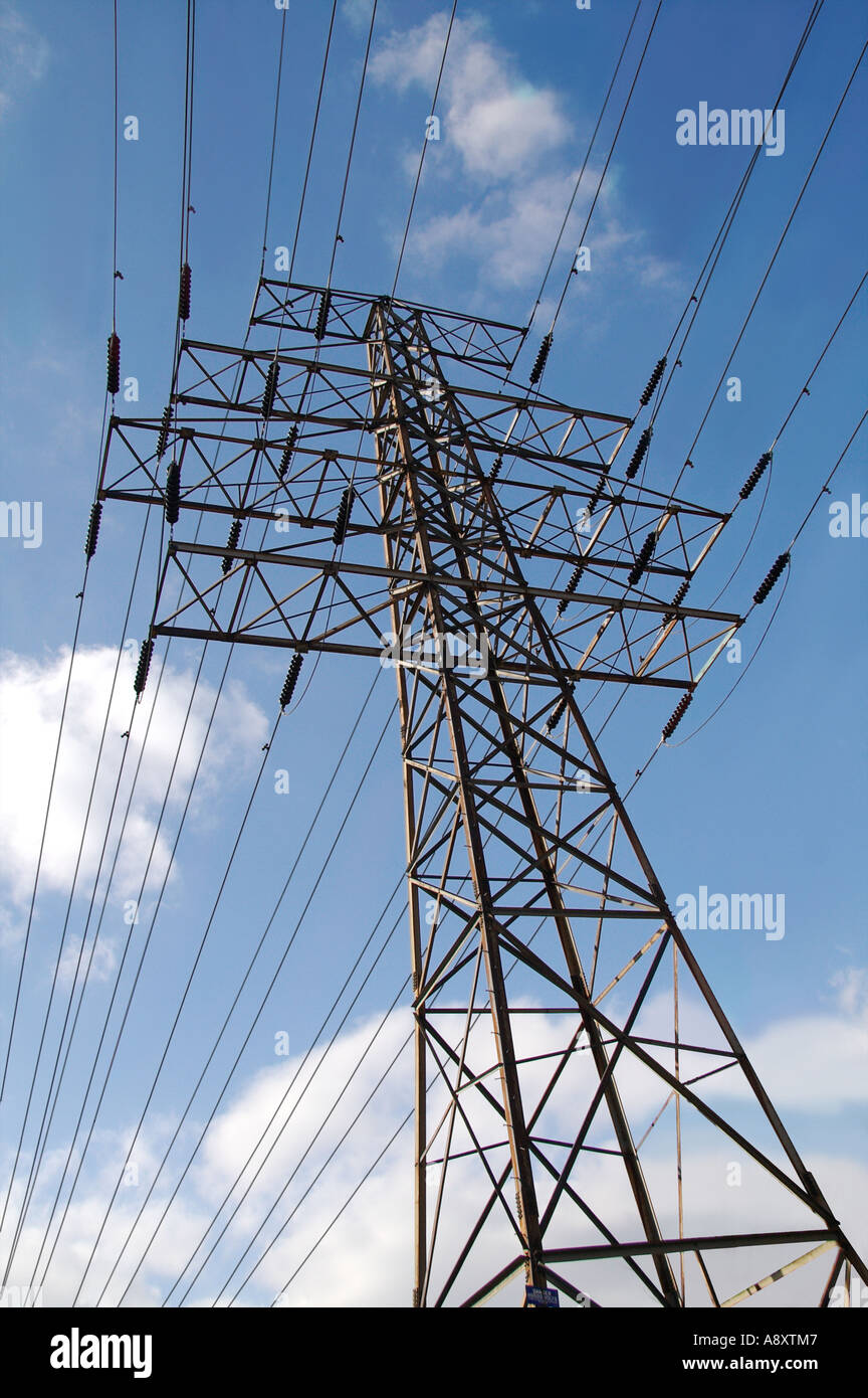 Supplying electric current hi-res stock photography and images - Alamy