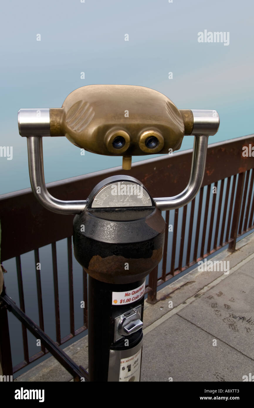 coin operated binoculars Stock Photo - Alamy