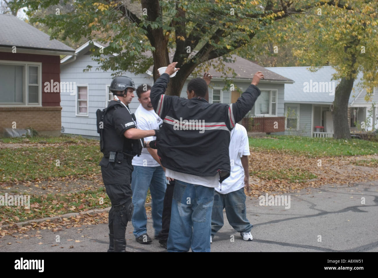 Juveniles and police hi-res stock photography and images - Alamy