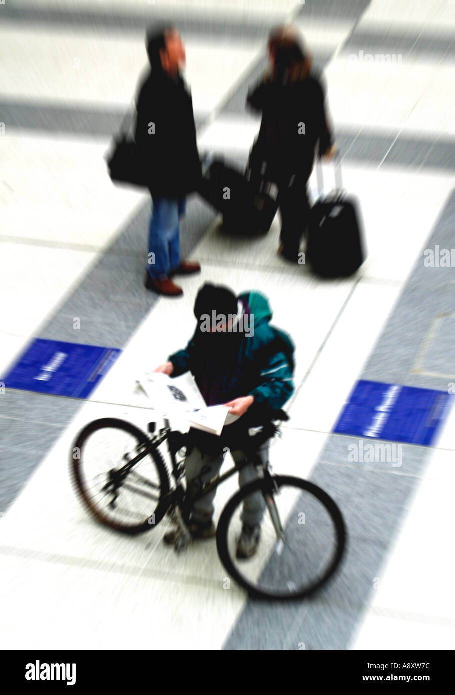 Cylist hi-res stock photography and images - Alamy