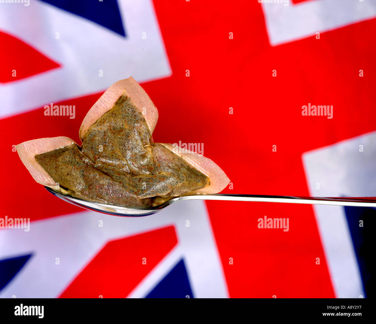 teabag on spoon infront of union jack Stock Photo - Alamy