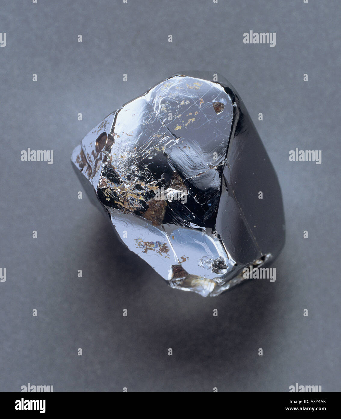 Sperrylite platinum hi-res stock photography and images - Alamy