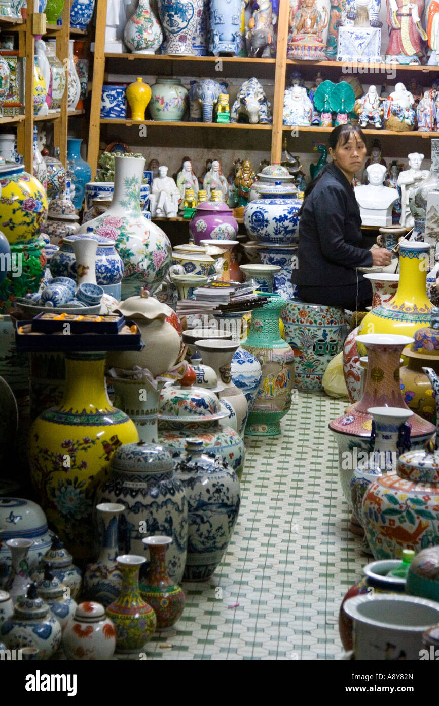 Woman in a Ceramic Pottery Store, Guangzhou China Stock Photo - Alamy