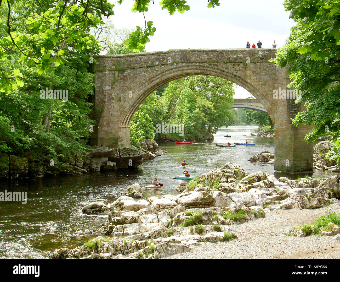 The Devils Bridge over the River Lune at the town of Kirkby Lonsdale ...