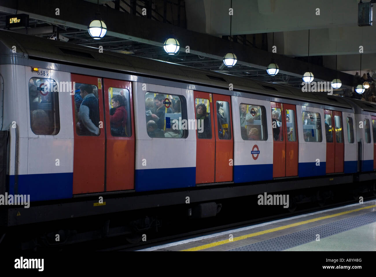 Gloucester road station hi-res stock photography and images - Alamy