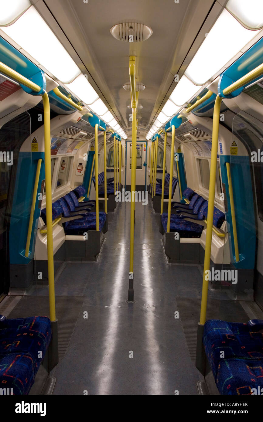 1996 rolling stock Jubilee Line Stock Photo - Alamy