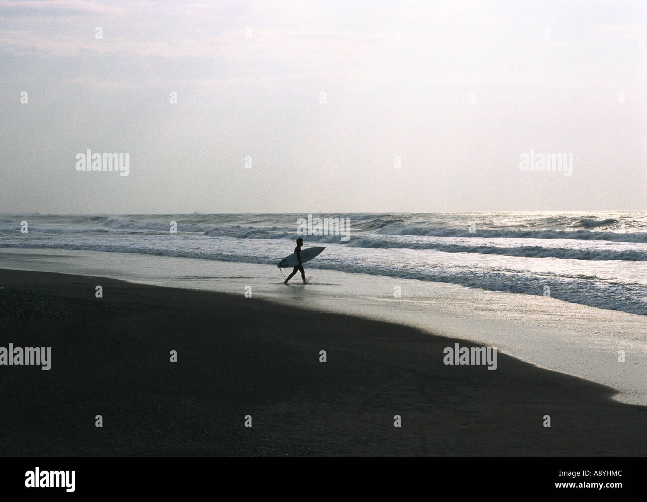 Surfboard colours hi-res stock photography and images - Alamy