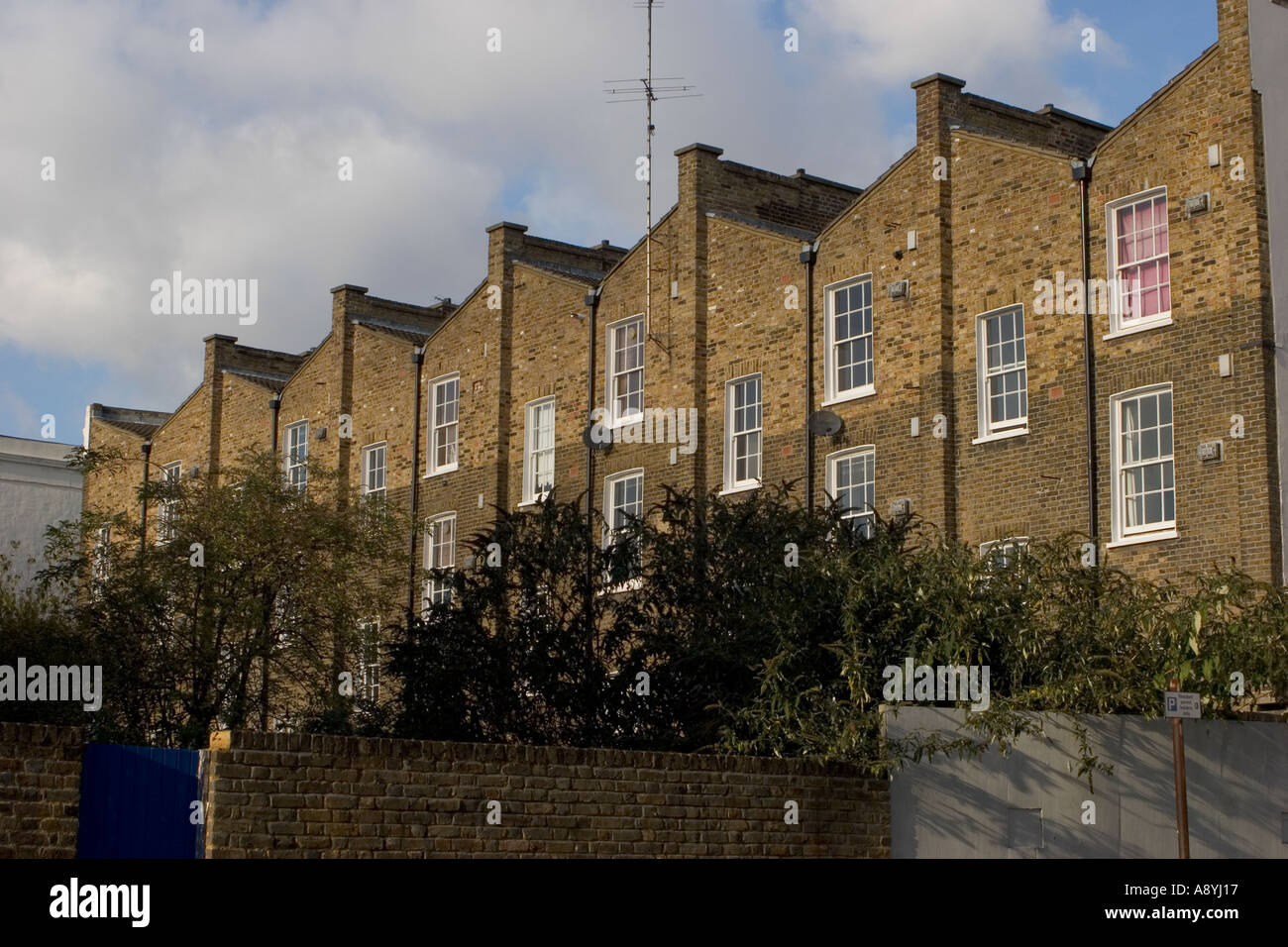 Building work terraced house london hi-res stock photography and images ...