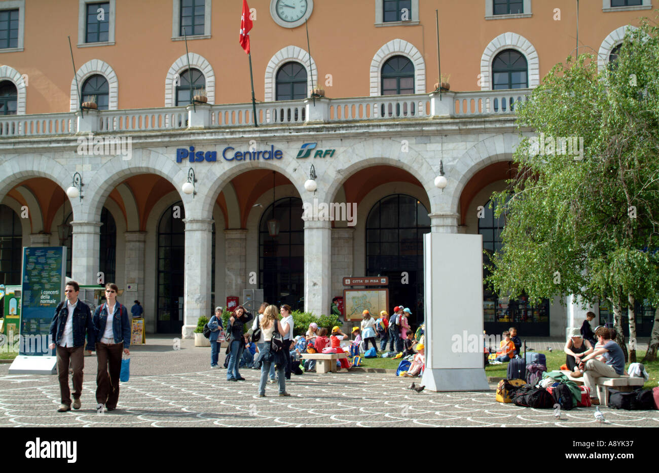 Pisa railway terminal hi-res stock photography and images - Alamy