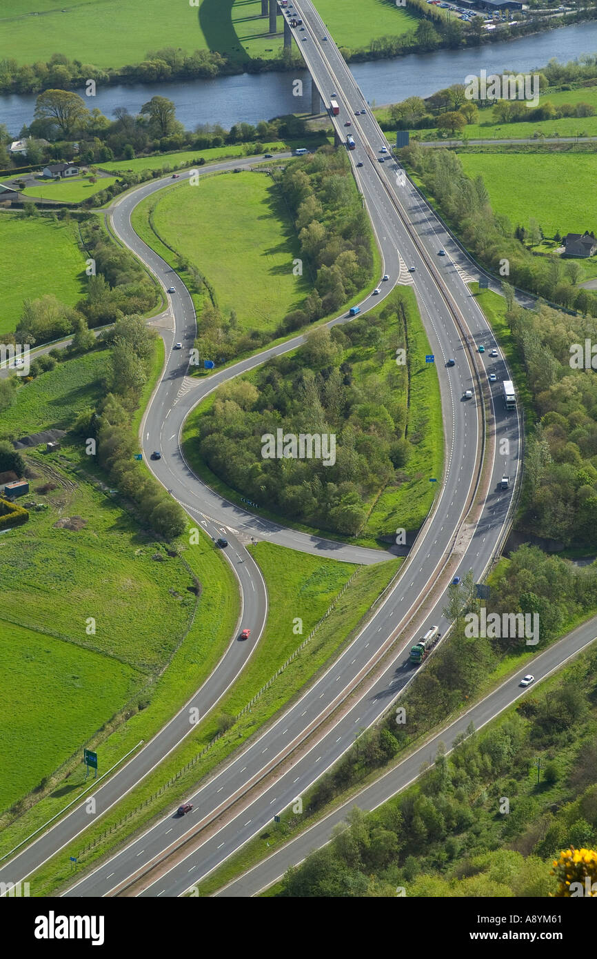 dh PERTH PERTHSHIRE Motorway M90 River Tay Perth flyover junction ...
