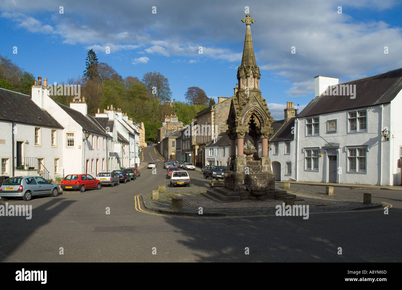 dh DUNKELD PERTHSHIRE Scotland Victorian Atholl memorial water fountain ...