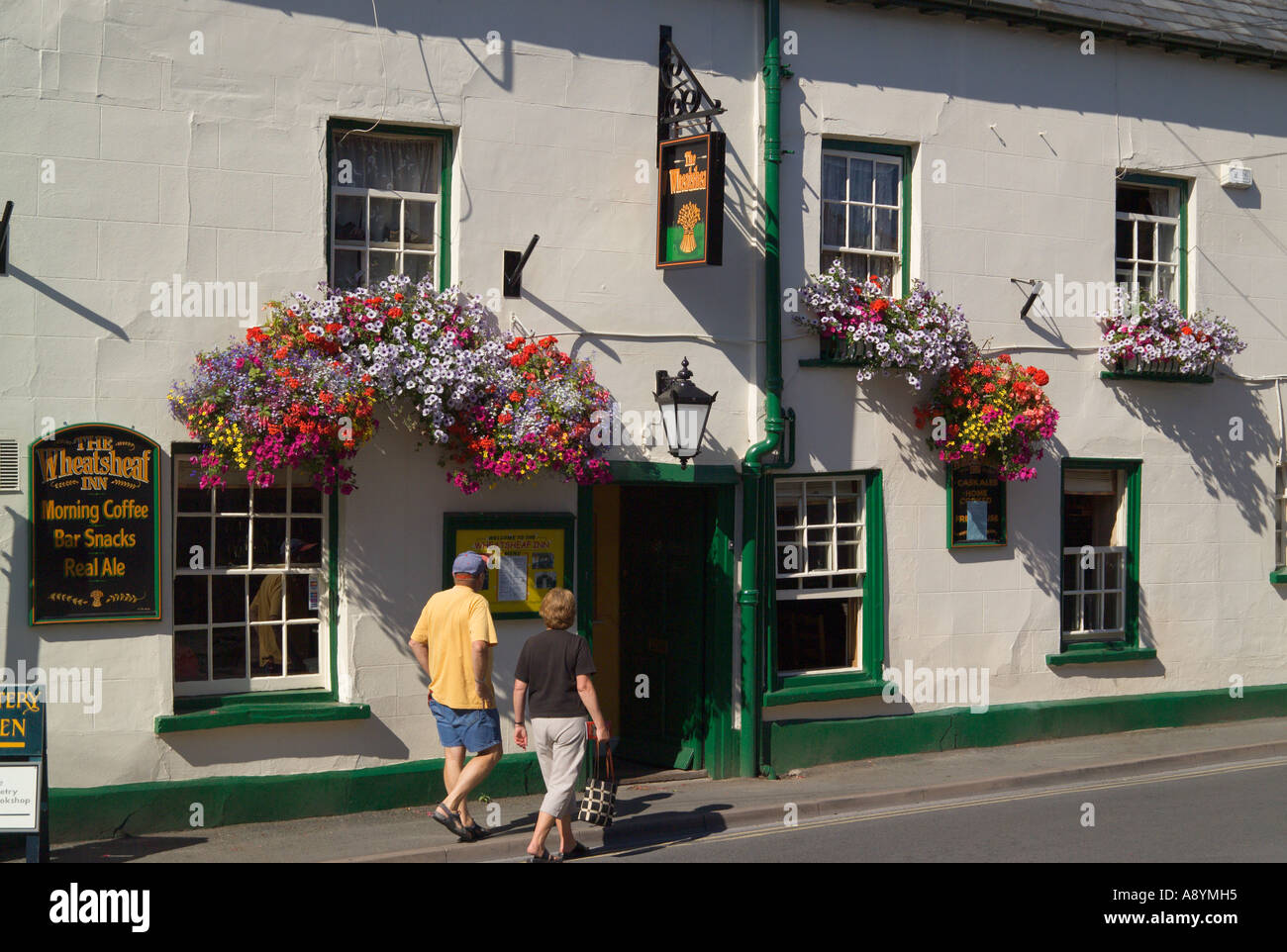 The wheatsheaf hi-res stock photography and images - Alamy