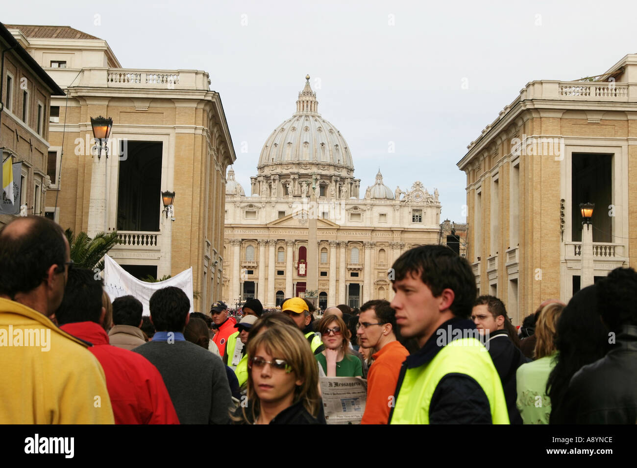 Rome Italy Tourists Crowd Sistine High Resolution Stock Photography and ...