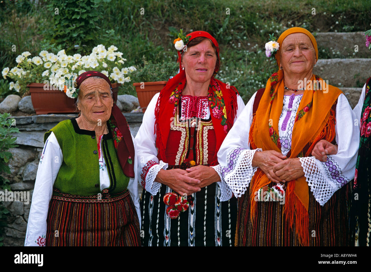 Three members of Dobarski Babi Folk Group, Dobarsko, Bulgaria Stock ...
