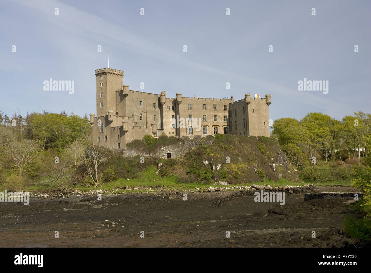Dunvegan castle home of the Mcleods Isle of Skye Scotland Stock Photo ...
