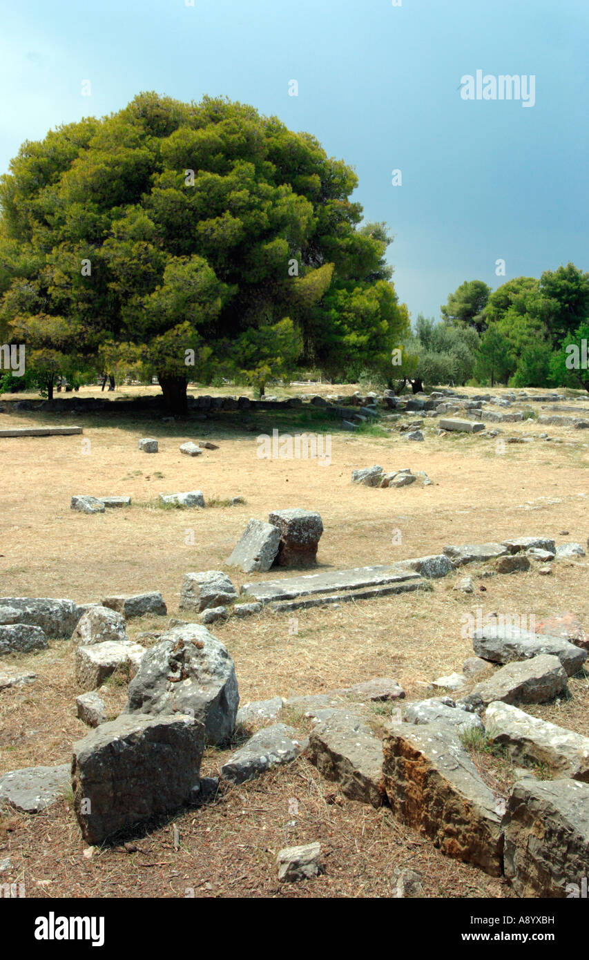 Ruins at the sanctuary of Epidaurus Greece Stock Photo - Alamy