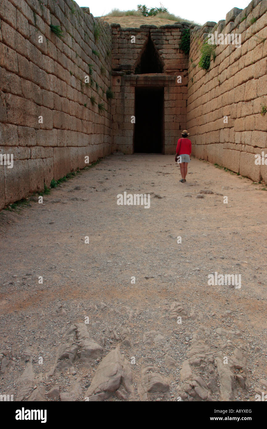 Entrance to the Treasury of Atreus Tholos tomb Mycenae Peloponnese ...
