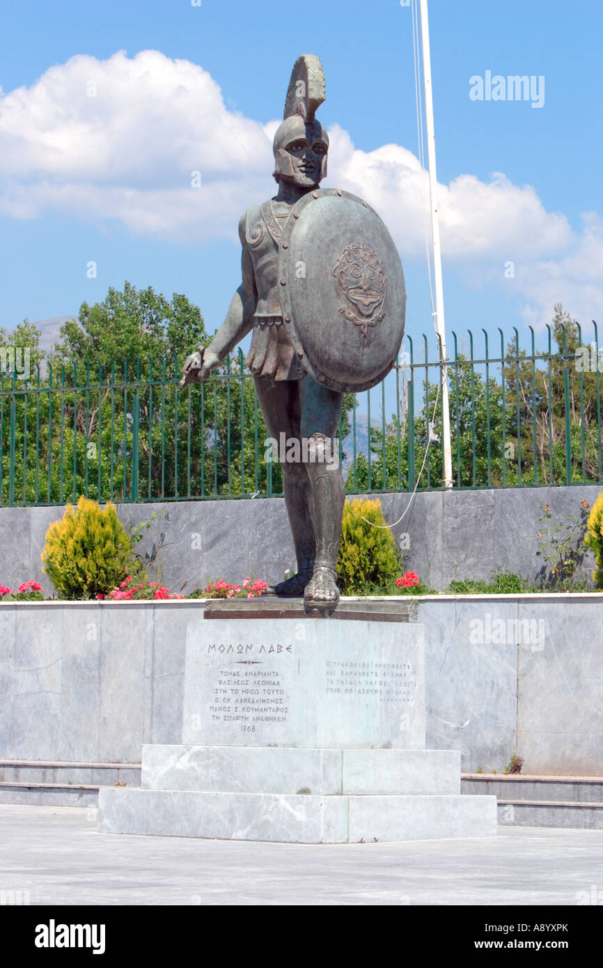 Spartan warrior statue hi-res stock photography and images - Alamy