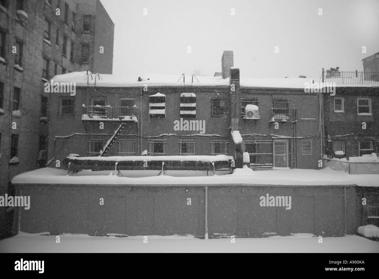 Snowy Back Alley Rooftop Stock Photo - Alamy