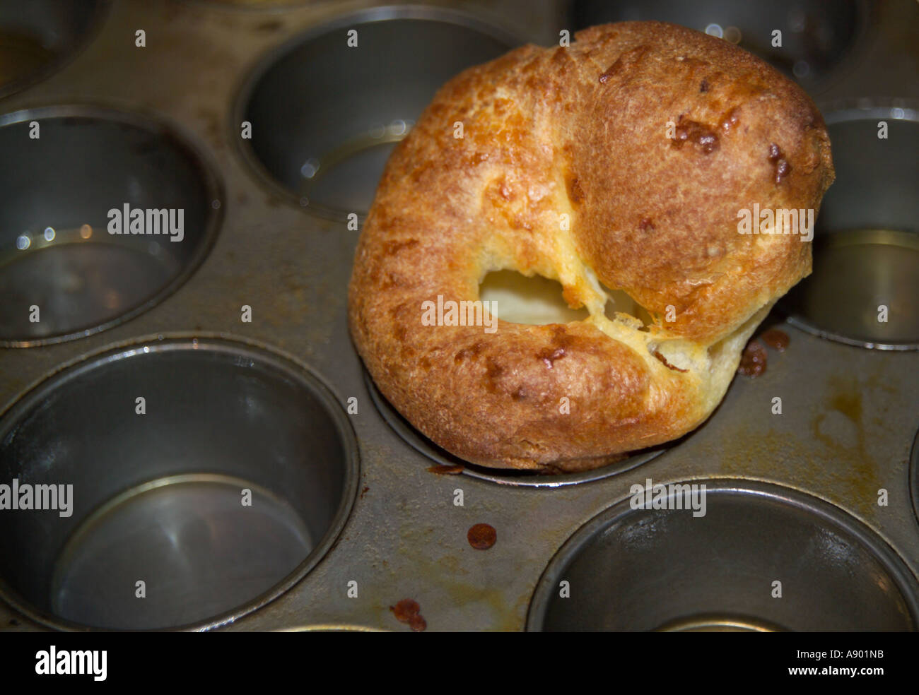 Popover hi-res stock photography and images - Alamy