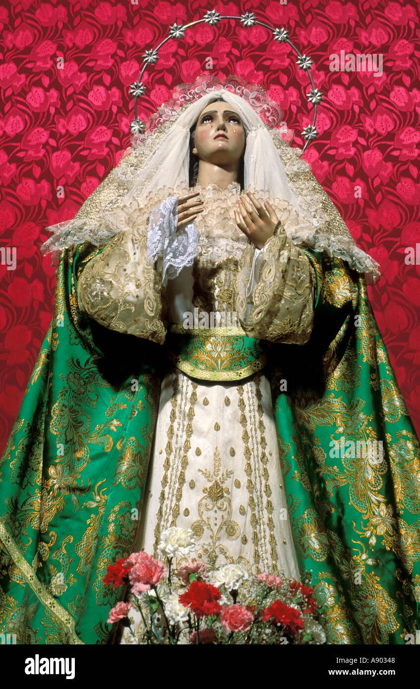 Maria figure hi-res stock photography and images - Alamy